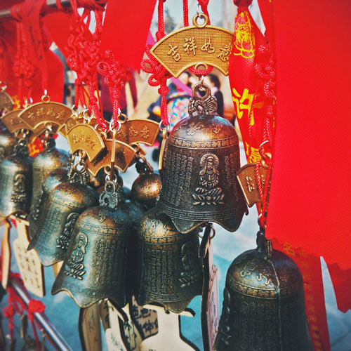 中国の旧正月2022・春節の期間＆休みはいつ？挨拶や食べ物など祝い方・過ごし方を紹介 - QlaDoor＜クラドーア＞